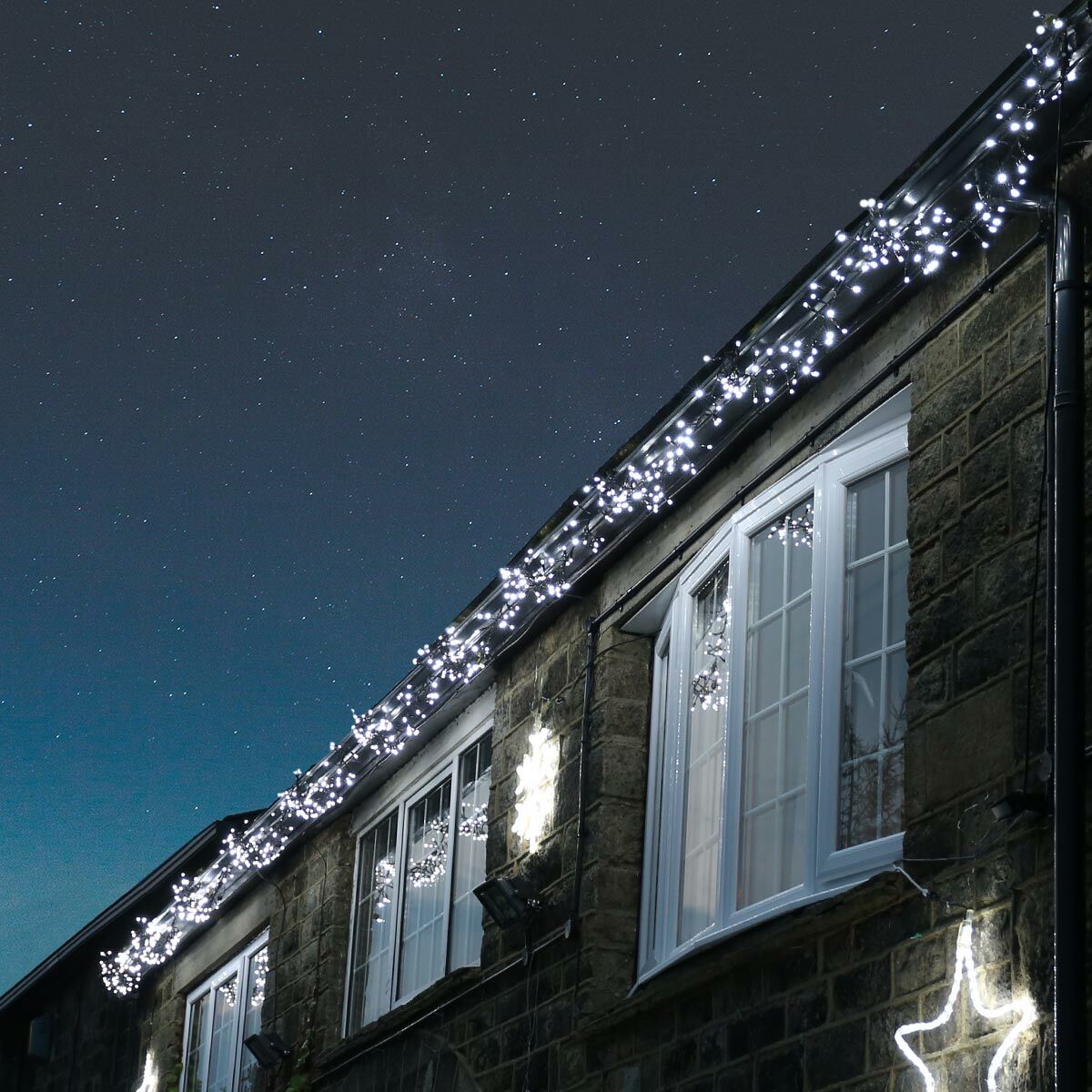 Connect Go Connectable Domestic Grade Outdoor Christmas Cluster Lights ...